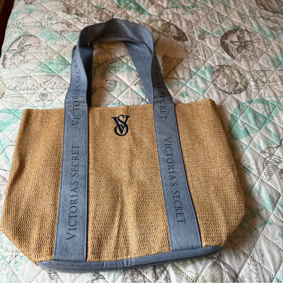 Victoria's Secret | Bags | New With Tags Victorias Secret Woven Straw ...